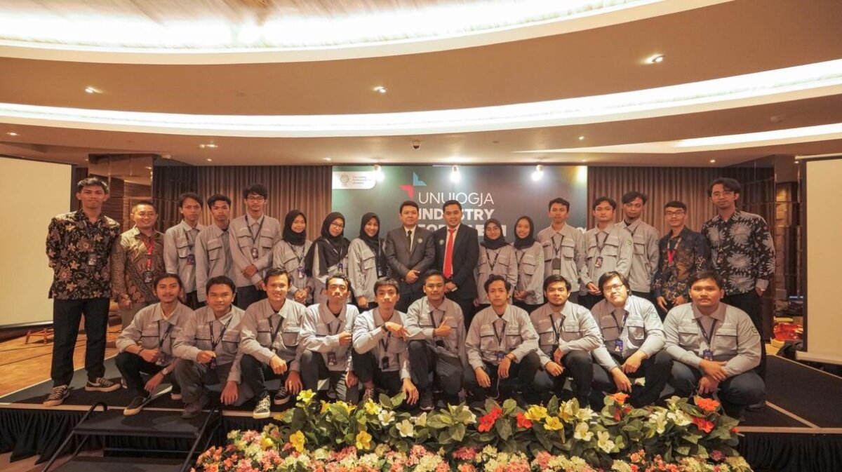 PT Stechoq Robotika Indonesia bersama Mahasiswa Magang Bersertifikat ...