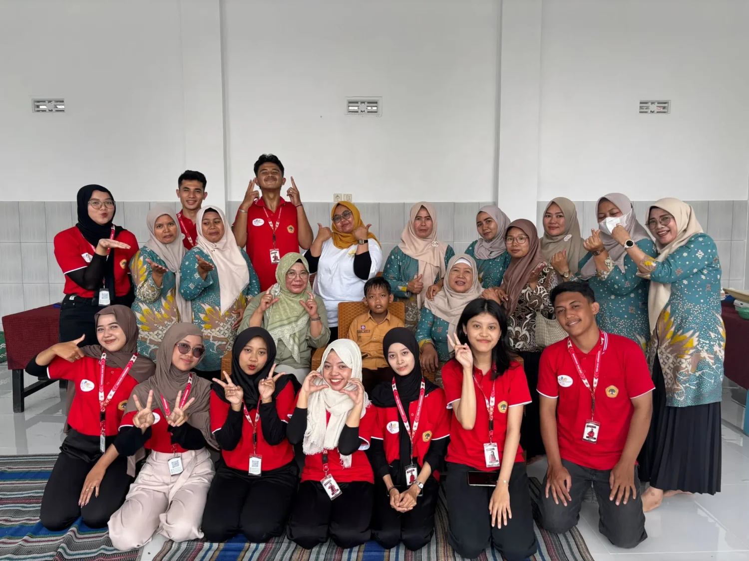 Posyandu Sehat Bersama: Mahasiswa KKN R-18 Untag Surabaya Bantu Perkuat Layanan Kesehatan Ibu ...